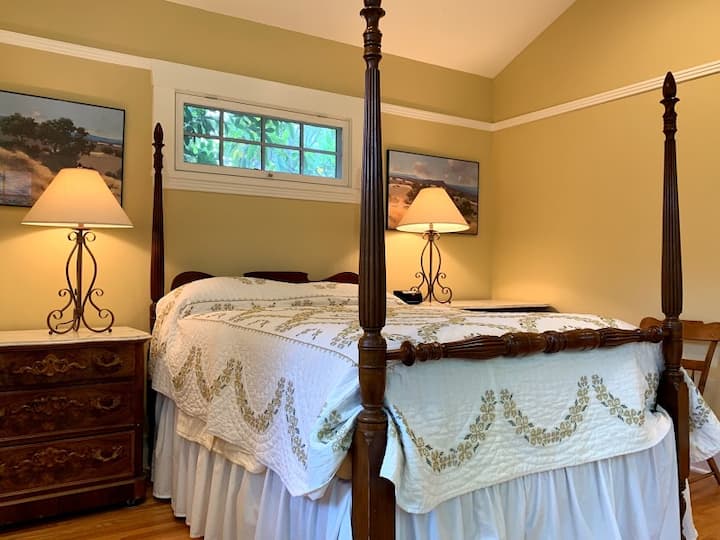 Lucky Find In Heart Of Palo Alto! - Redwood City, CA