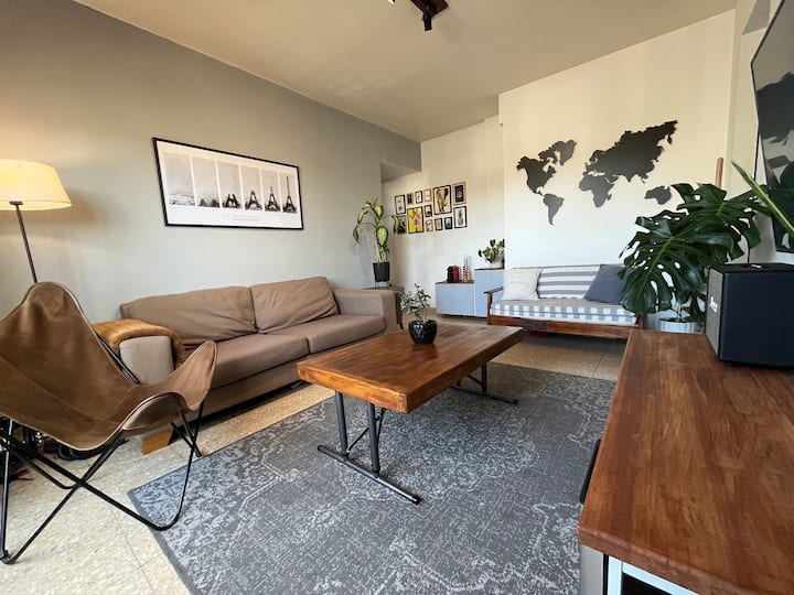 Cozy And Bright Apartment With Fireplace - Buenos Aires