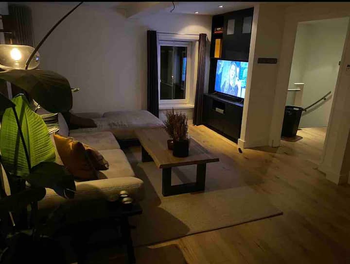 Luxe Moderne Woning Met 4 Slk - Tilburg