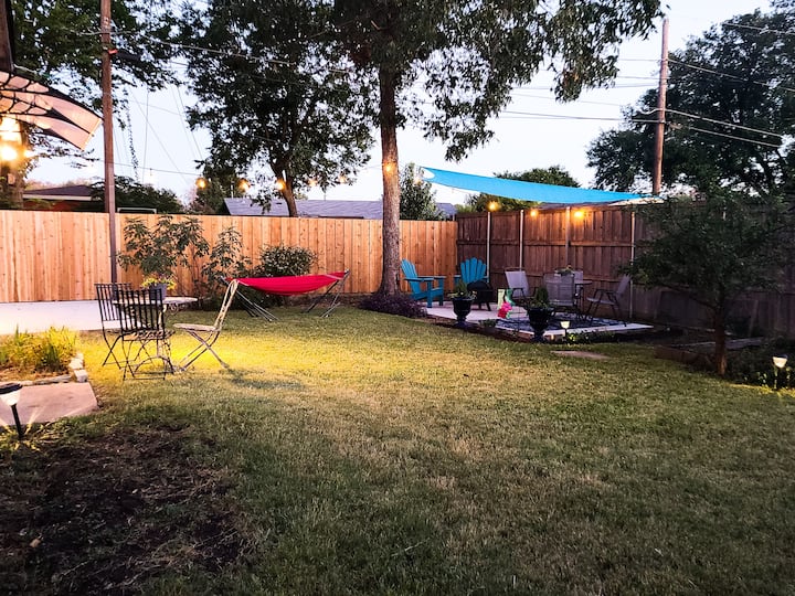 Peaceful Getaway Near White Rock And Arboretum. - Dallas, TX