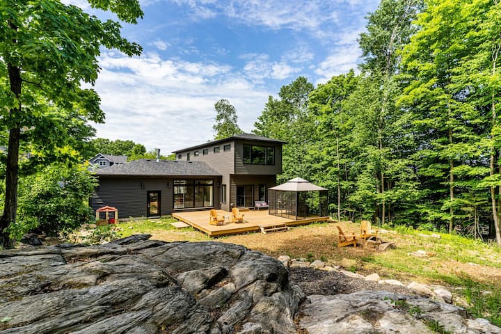 Villa Nordica/firepit/bbq/ Free Parks Pass/trails - Ontario 60