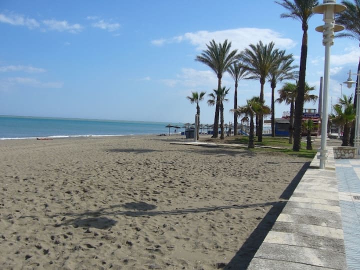 Vivienda Junto Al Mar - Málaga