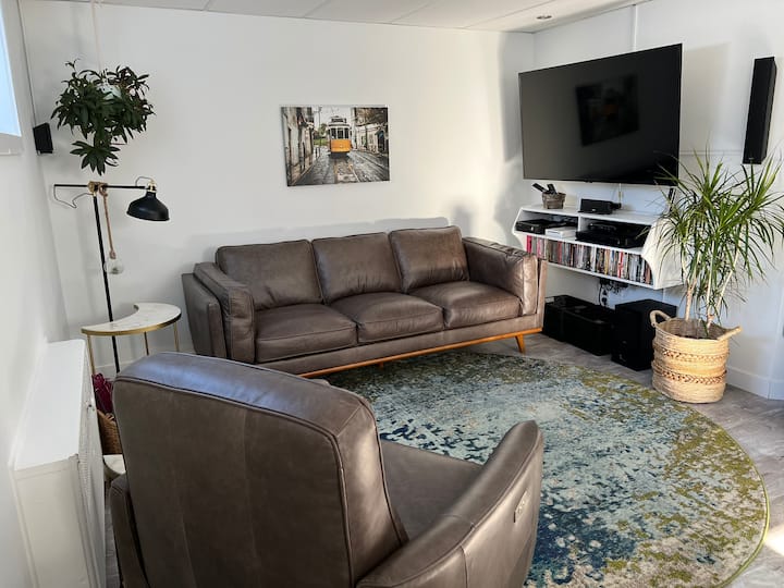 The Gallery Suite - Greater Sudbury