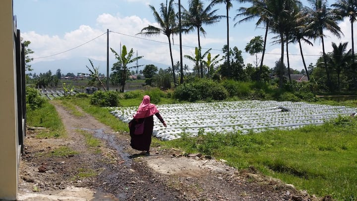 Villa Dahlia Dekat Cipanas Garut View Indah - Garut