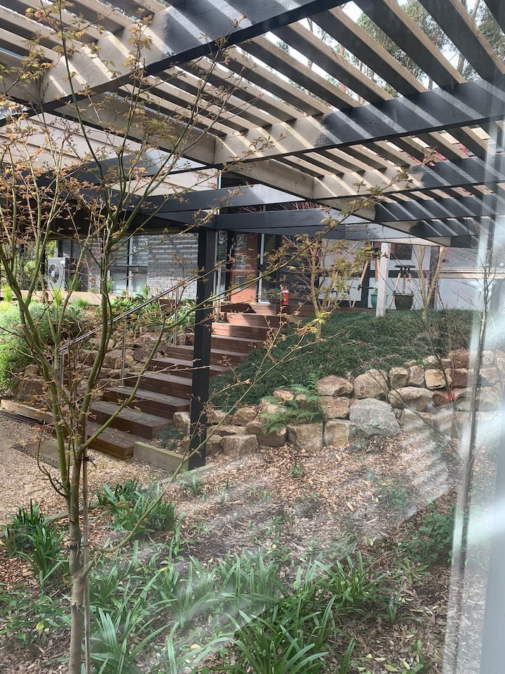 Hidden Treasure. Couples Retreat. No  State Tax - Mornington