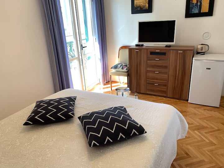 Privat Room For A Great Holiday With Seaview - Makarska