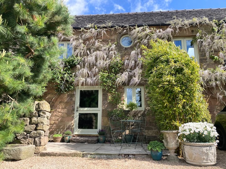 Peaceful Rural 1-bed Cottage Retreat -Pet Friendly - Staffordshire