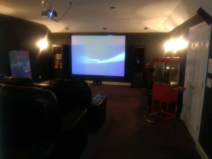 Atlanta Suburb 2000 Sf Of Comfort - Stone Mountain, GA