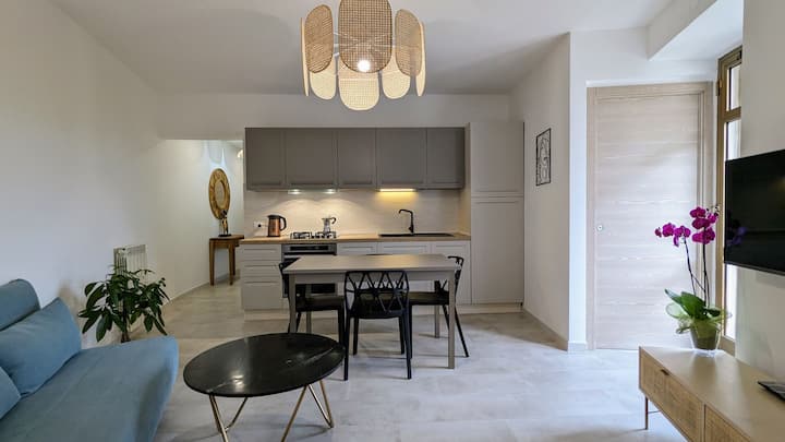 Appartement De Charme 2 Chambres - Calabria