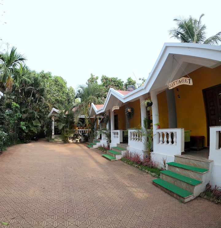 Red Soil Cozy Cottage-4/beach-500m Walk/peace/calm - Anjuna
