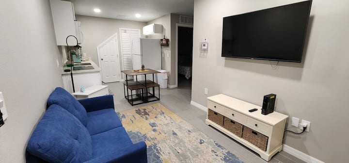 Feel@home Shinestudio   2bed/1bath - Orlando, FL
