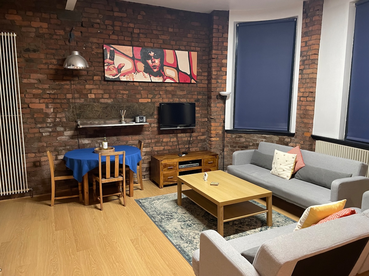 Manchester Vacation Rentals | Houses and More | Airbnb