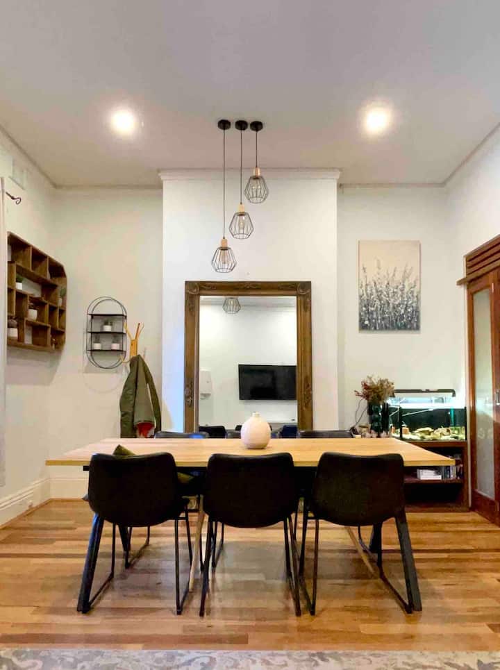 North Melbourne Gem - Australia