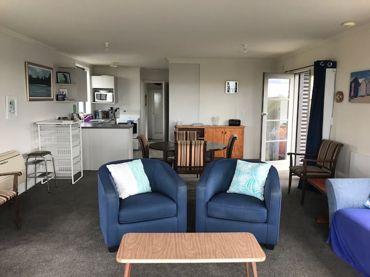 Beachfront Crib - Riverton/Aparima