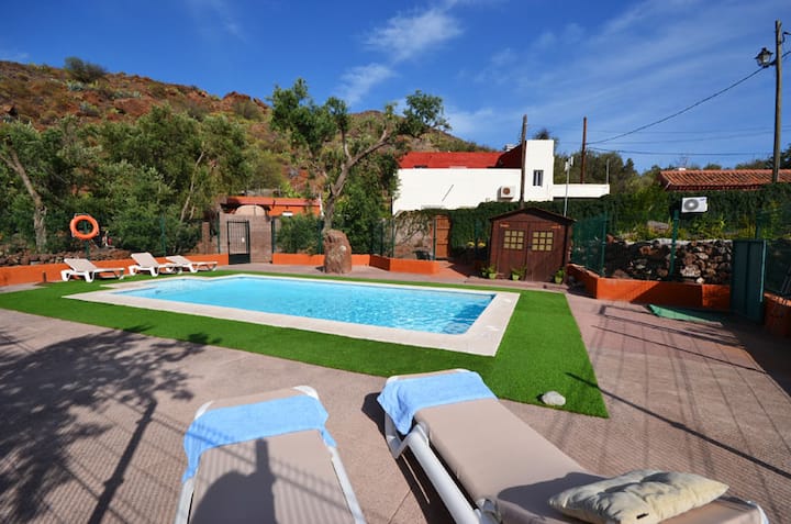 The Most Beautiful Spots Of Gran Canaria - San Bartolomé de Tirajana