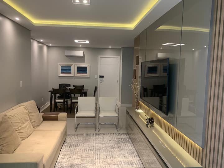 Lindo Apartamento A Poucos Metros Da Praia - Governador Celso Ramos