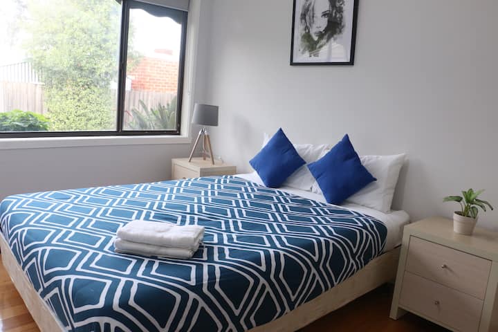 Airport Garden House/10min Airport-wifi - Melbourne