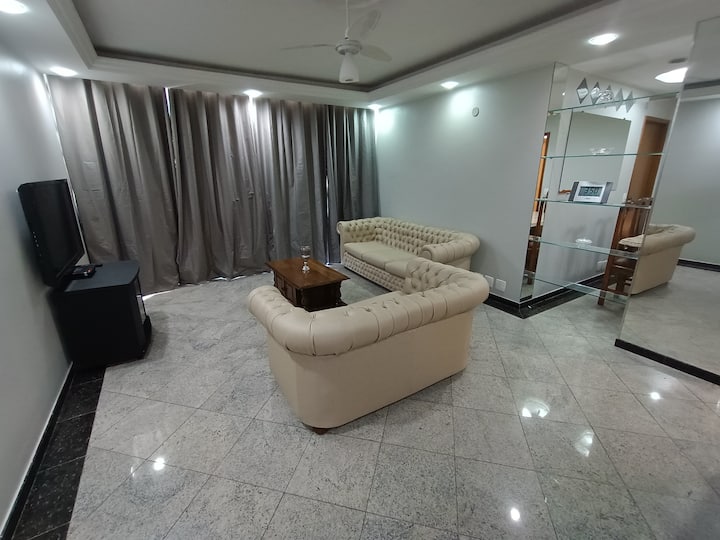 Sqs 108 - Proximo Ao Centro - Brasilia