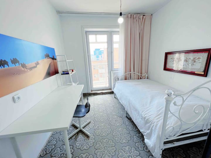 Sunny Room! Budget Friendly - 烏蘭巴托