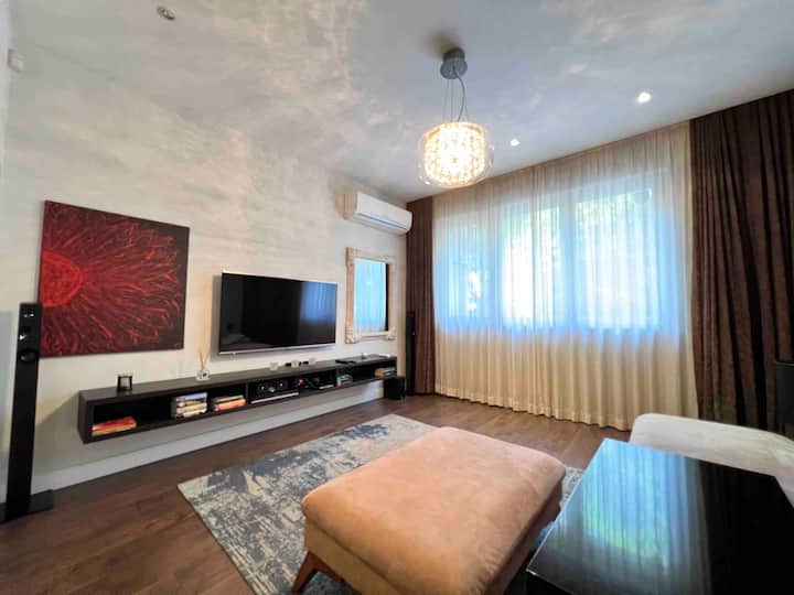 Perfectly Sumptuous Centre Apartment/vitosha Blvd - Sofia
