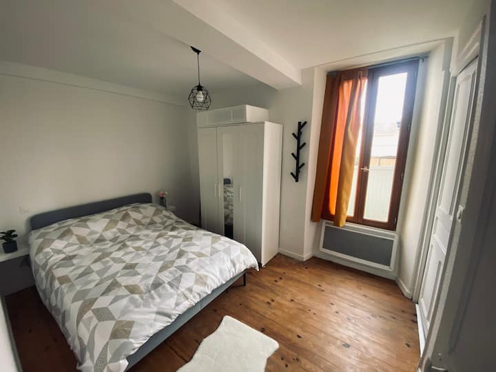 Joli Appart Proche Centre Ville, Thermes, Aquensis - Pyrénées