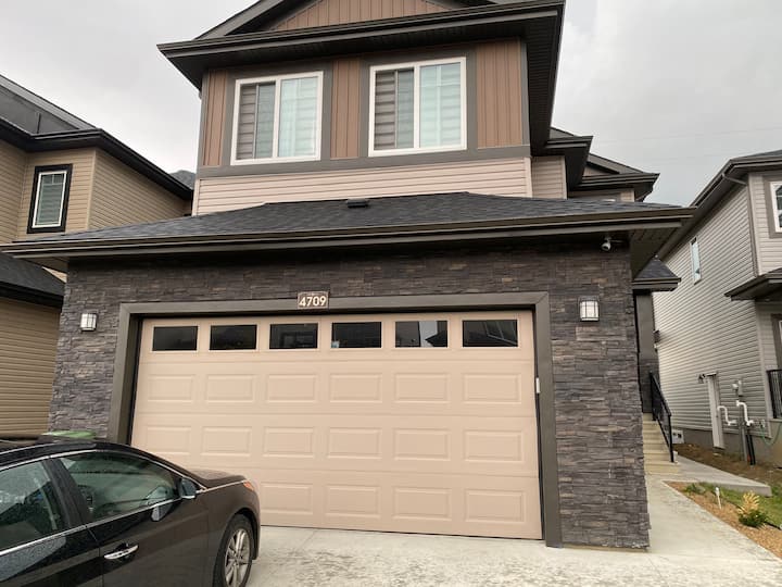 Gg’s Place - Beaumont