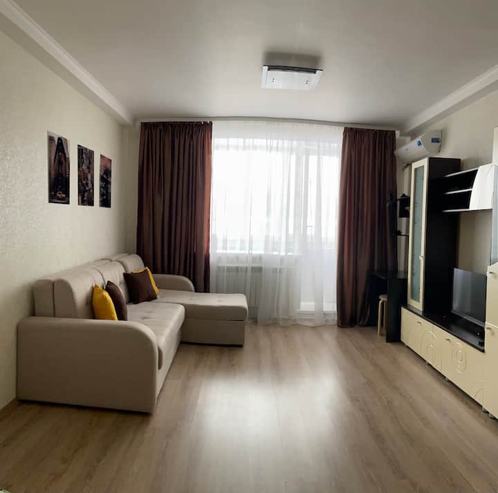 Na Tolbuhina Apartments - Russia