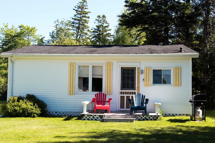 Bayside Cottages-#8-new Bathroom/deck/windows/ac - Prince Edward Island