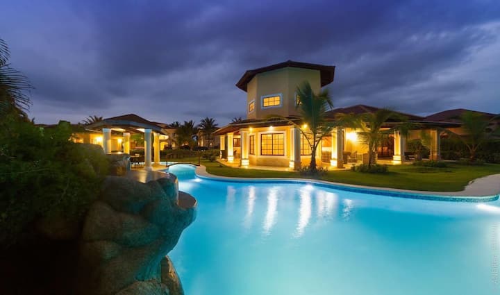 Spectaculaire Villa In Cocotal. Playa Bavaro. Punta Cana - Punta Cana