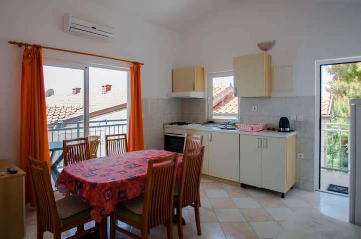 Appartement Villa Marta By The Sea In Croatia - Brist