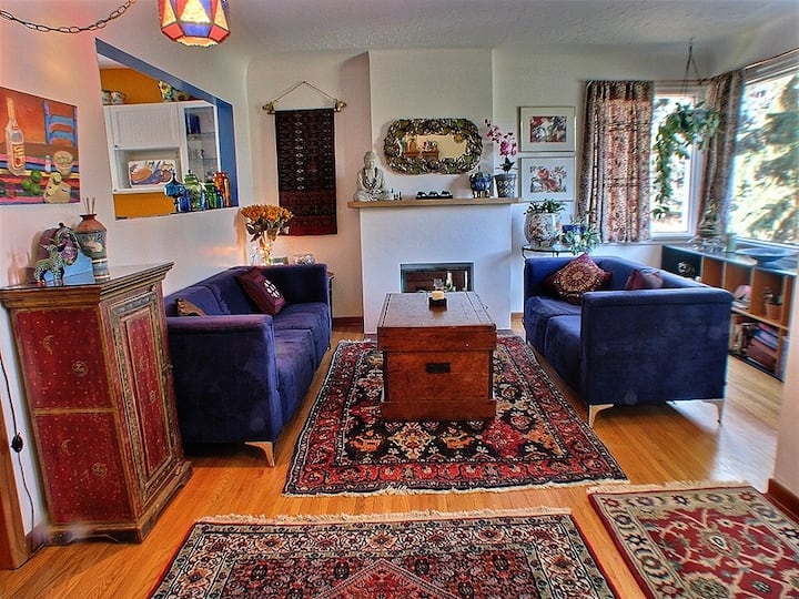 Private Room In Character Home - Edmonton