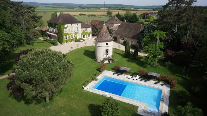 Le Logement De Diane Charmant Gîte - Pont-de-Vaux