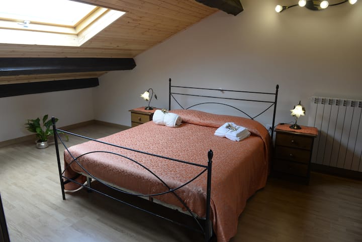 Suite Con Vasca Idromassaggio B&b San Leonardo**** - Giarre