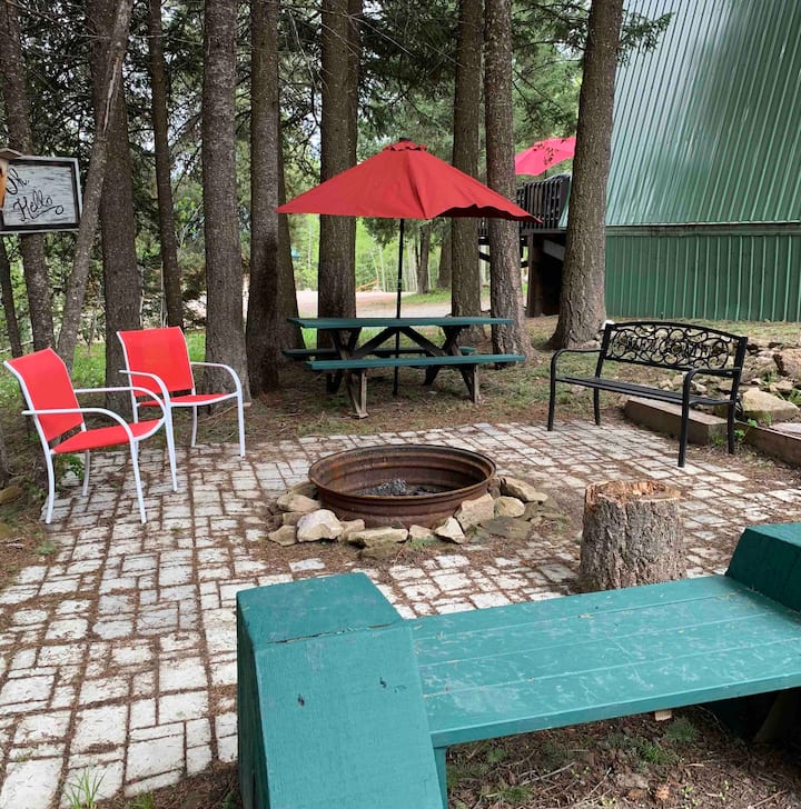 Yellowstone’sbest-hot Tub Kingbed-dogfriendly - Henrys Lake, ID