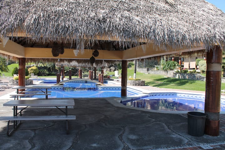 México, Cuernavaca Linda Casa De Descanso Familiar - Xochitepec