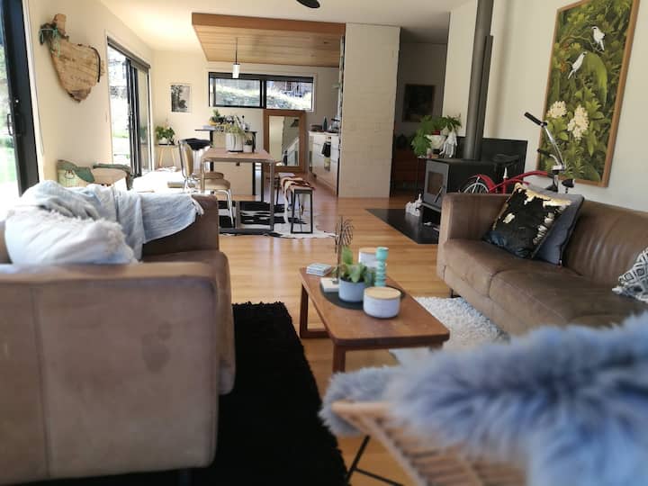 Wanaka Hills Entire House - Wanaka