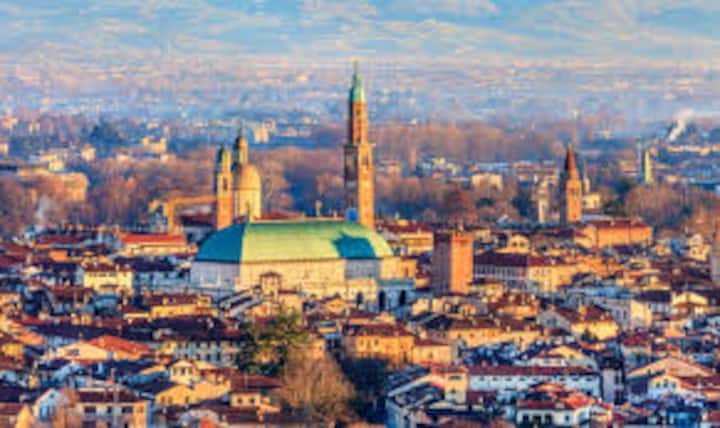 Casetta Rossa Nel Cuore Di Vicenza - Vicenza
