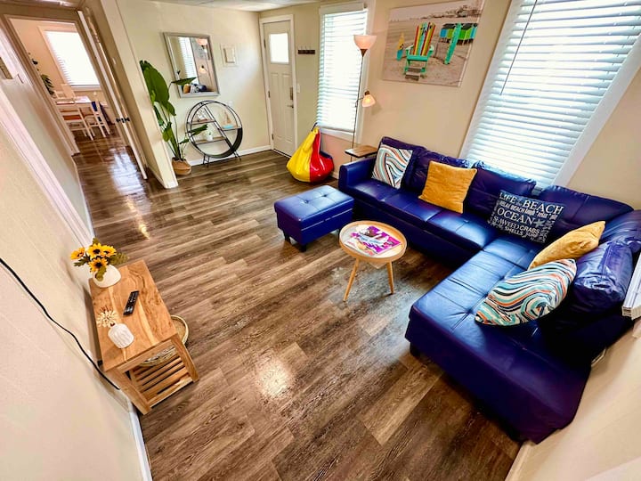 ★ Spacious Beach House | Close To Everything Apt 2 - Wildwood, NJ