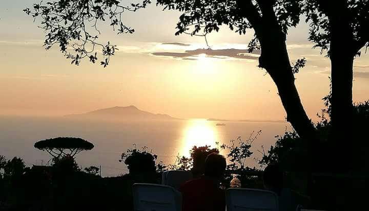 Incantevole Vista Casa In Villa - Sorrento