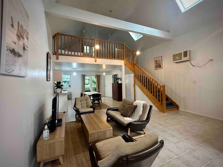 Upper Chapel Loft Apartment - Camperdown