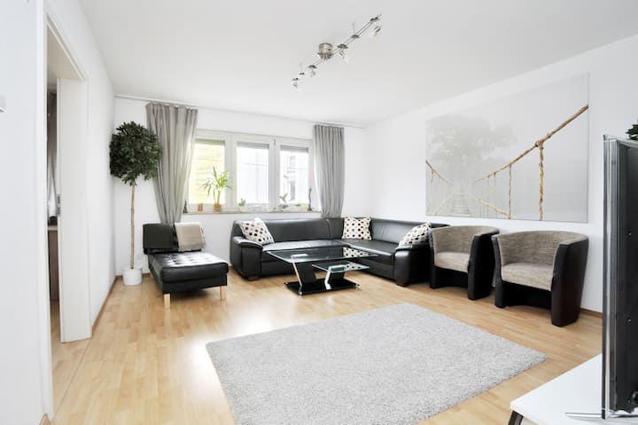 Whole Exclusive Apartment - Stoccarda
