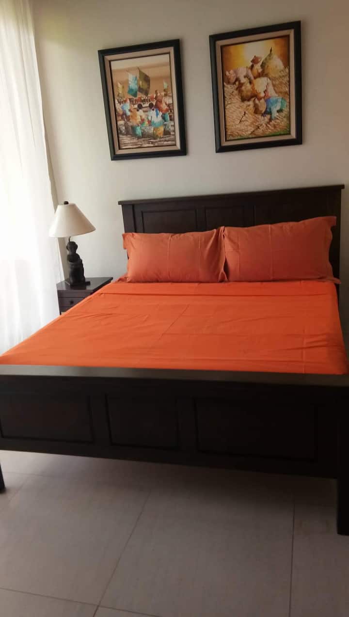 Pico De Loro/hamilo 1br Top Floor (Quiet Mtn View) - Nasugbu