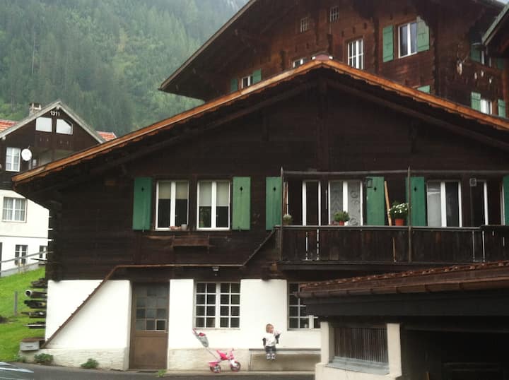 Chalet Marderhuesli  Bergchalet - Wengen BE