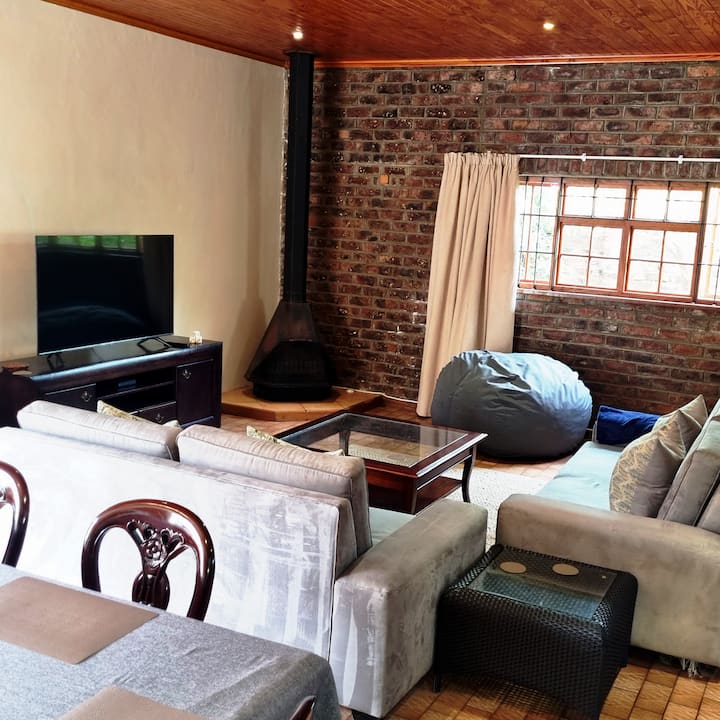 7 On Globe Accommodation - Graaff-Reinet