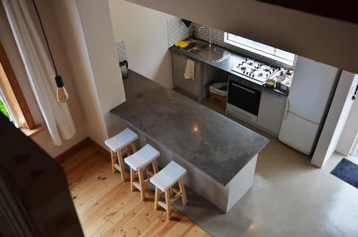 Light And Bright Little Loft Home, - Kapstadt