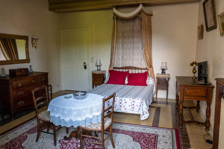 Maison D’hôtes La Pouzaraque (Chambre 1) - Avignon