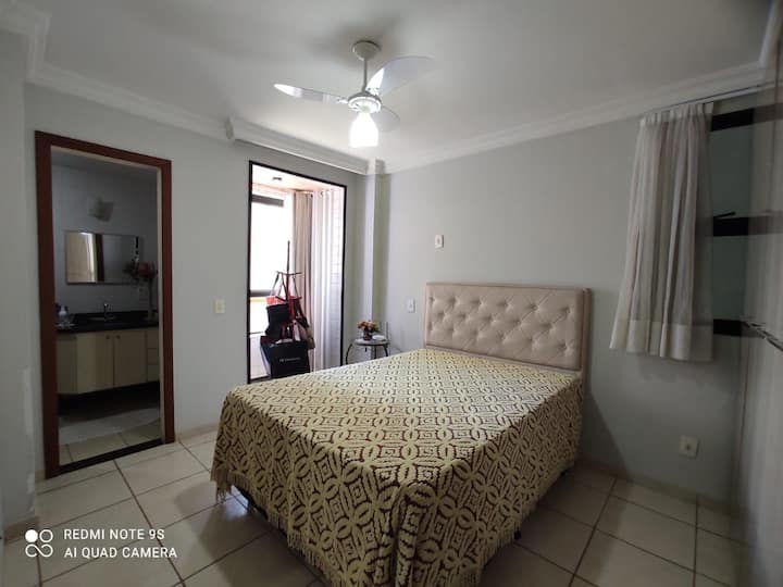 Excelente Apartamento Na Quadra Da Praia Do Morro - Guarapari