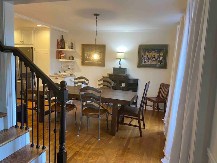 East Cobb Entire Home, The Jfr - Sandy Springs, GA