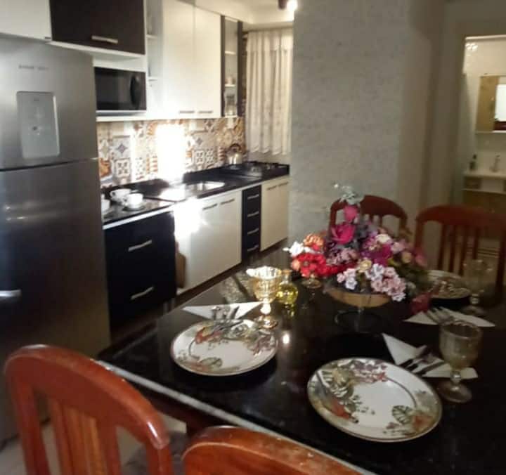 Apartamento Encantador, Com Vaga De Garagem - Pelotas