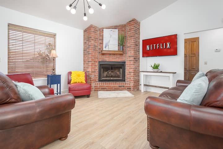 The Oasis At Silvertree - Netflix, Hulu, Fast Wifi - Oklahoma City, OK